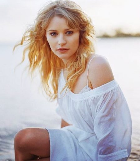 100 Most Beautiful Australian Actresses 2021 - mrDustBin