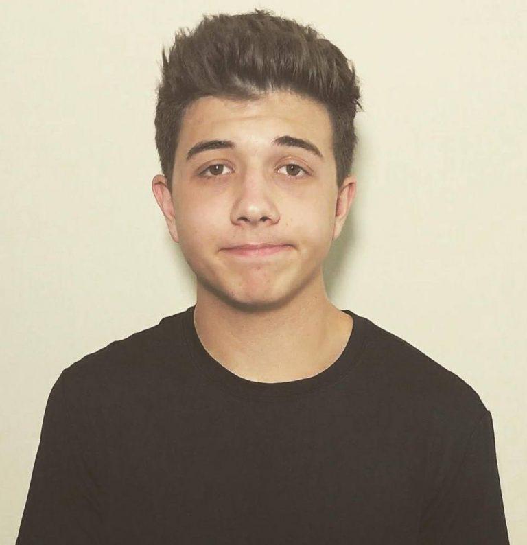 Top 25 Famous Disney Channel Actors in 2024 - mrDustBin