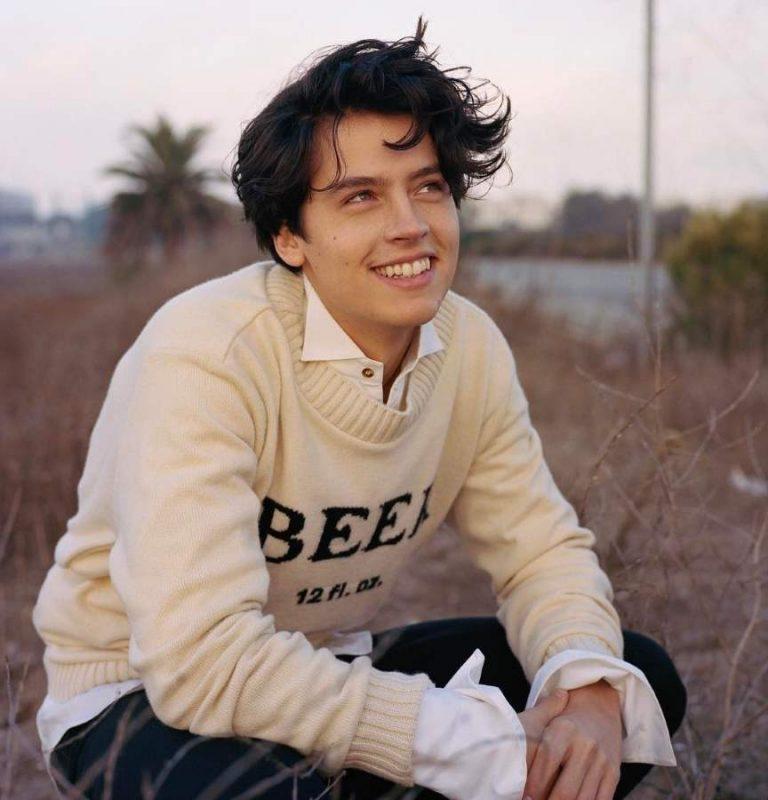 Top 25 Famous Disney Channel Actors in 2024 - mrDustBin