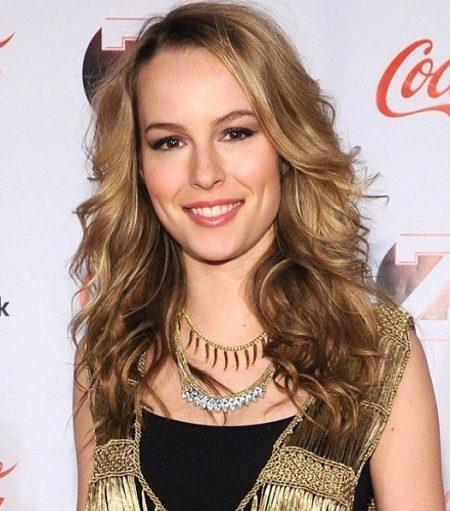 Top 25 Disney Actresses Name List with Image 2025 - mrDustBin