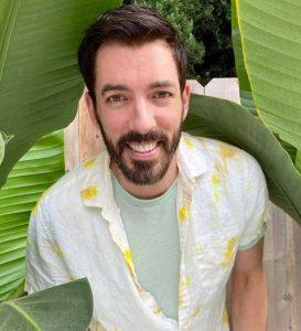 Drew Scott Biography (Age, Height, Girlfriend & More) - mrDustBin