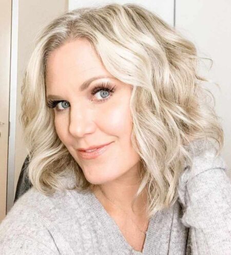 Terri Conn Biography (Age, Height, Boyfriend & More) - mrDustBin