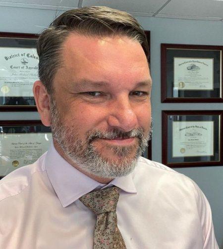 25 Most Famous TMZ Cast Male and Female 2025 - mrDustBin