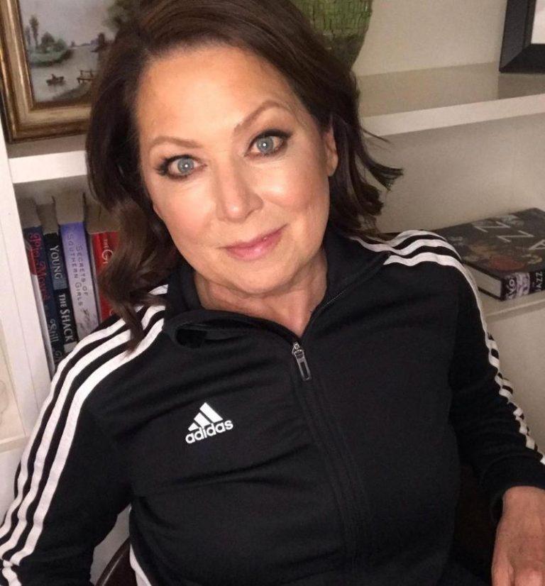 Lisa Mason Biography, Age, Height, Weight, Husband - mrDustBin