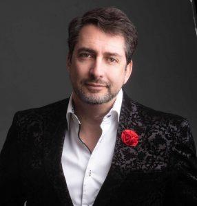 Jon Briggs Biography, Age, Height & Girlfriend - mrDustBin