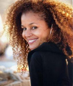 Mari Morrow Biography (Age, Height, Boyfriend & More) - mrDustBin