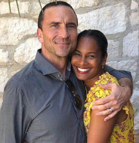 Robinne Lee Biography (Age, Height, Boyfriend & More) - mrDustBin