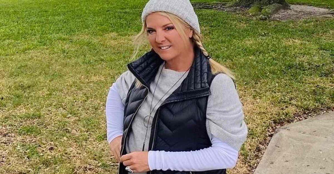 Suzanne Runyan Biography, Age, Height, Boyfriend - mrDustBin