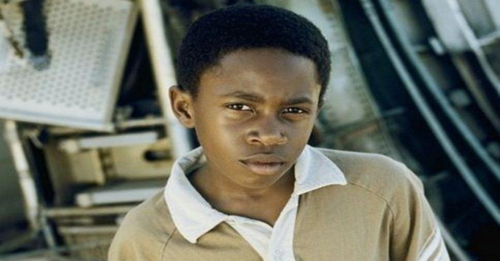 Malcolm David Kelley Biography (Age, Girlfriend and More) - mrDustBin