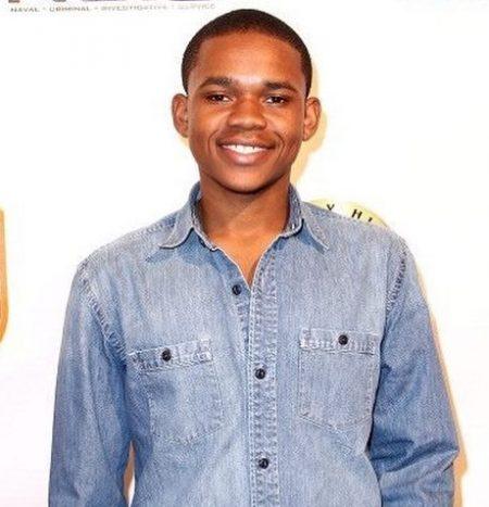 Larramie Doc Shaw Biography (Age, Girlfriend and More) - mrDustBin