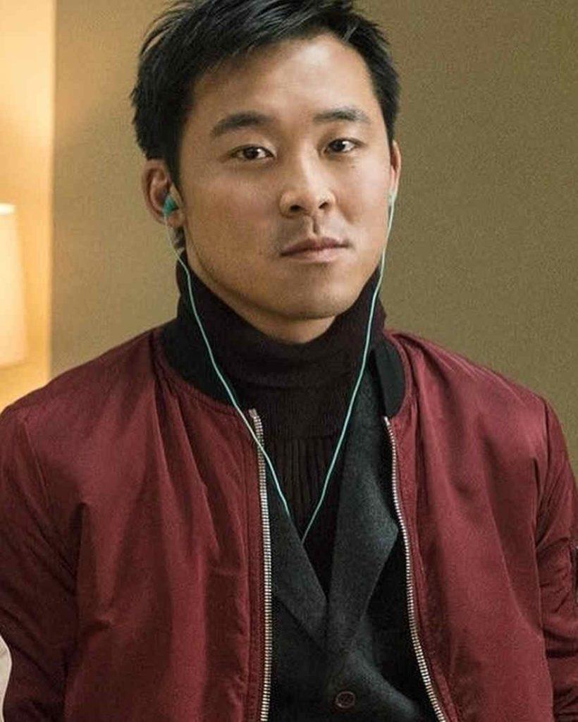 Mid-Love Crisis Hallmark Movie 2022-rd - mrDustBin