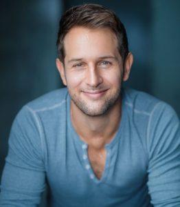 A Maple Valley Christmas Hallmark Movie 2022-rd - mrDustBin