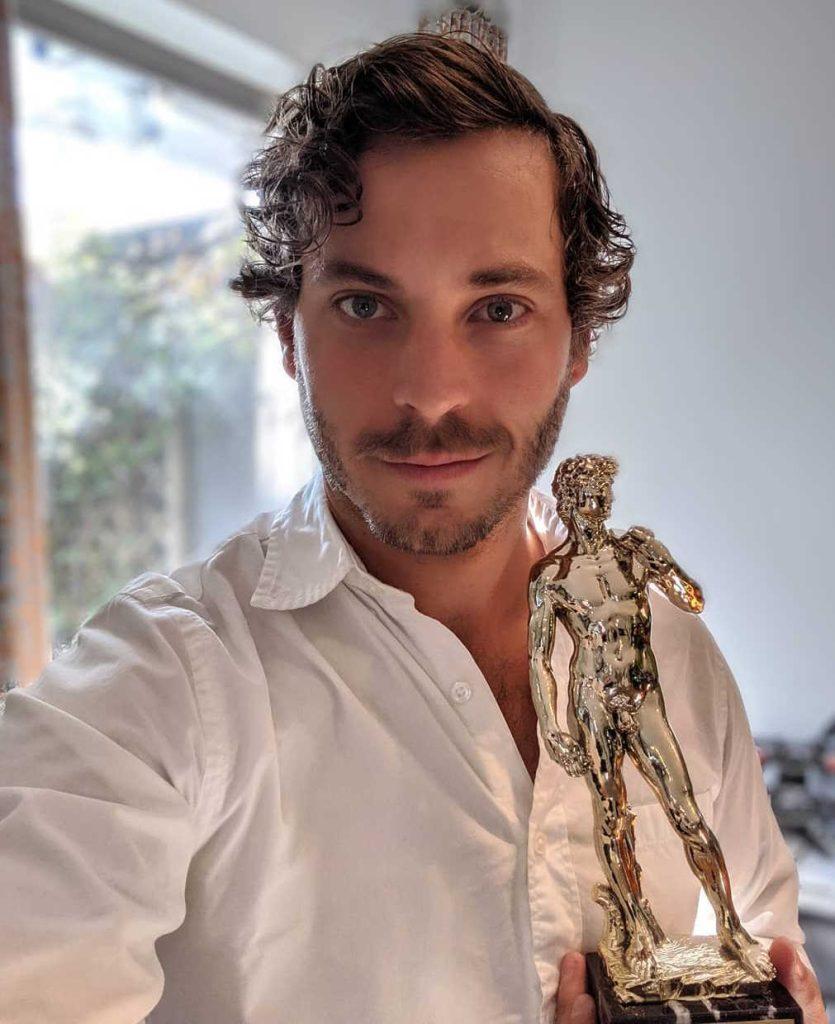 Time for Him to Come Home for Christmas 2022-rd - mrDustBin