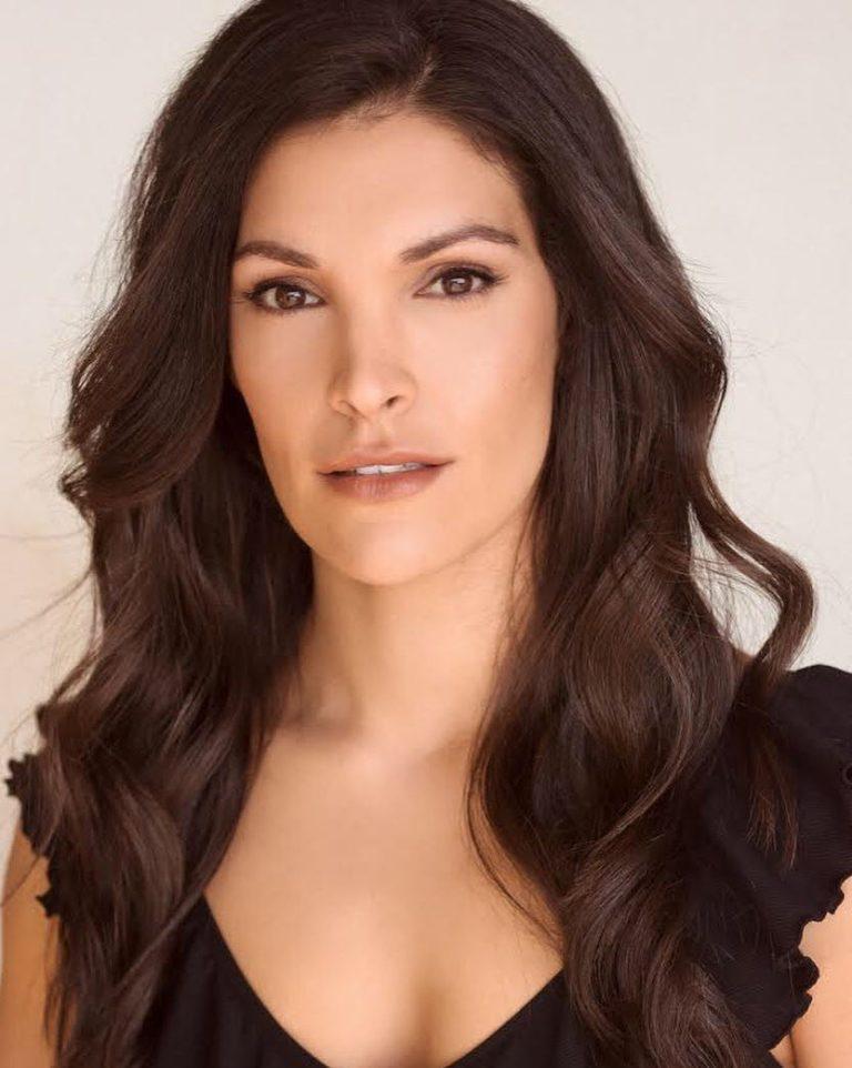 Playing Cupid Hallmark Movie 2021-rd - mrDustBin