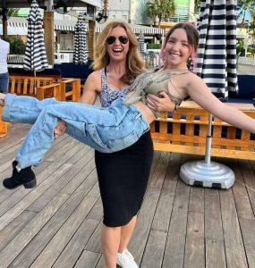 Jennifer Coffey Biography, Age, Height, Family - mrDustBin