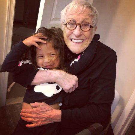 Shawn Killinger Biography, Age, Height, QVC - mrDustBin