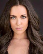 Laura Mitchell Biography, Age, Height & Boyfriend - mrDustBin