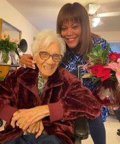 Debbie Denmon Biography, Age, Height, Husband - mrDustBin