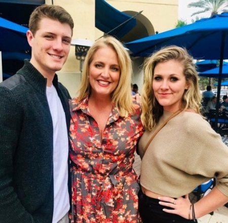 Kathy Wolf Biography, Age, Height & Husband - mrDustBin