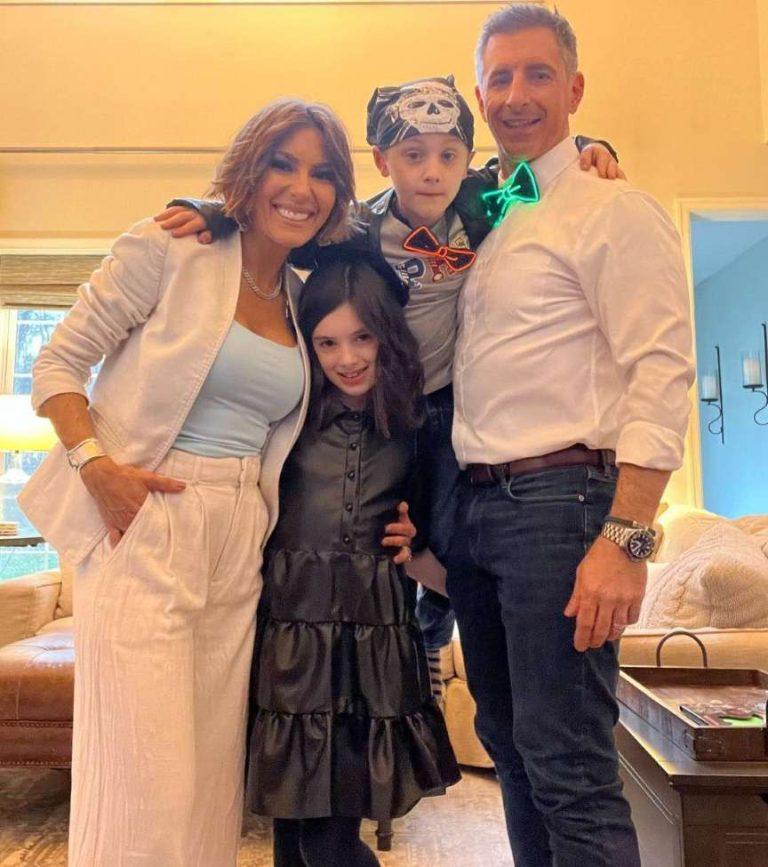 Amy Stran Biography, Age, Height, Boyfriend - mrDustBin