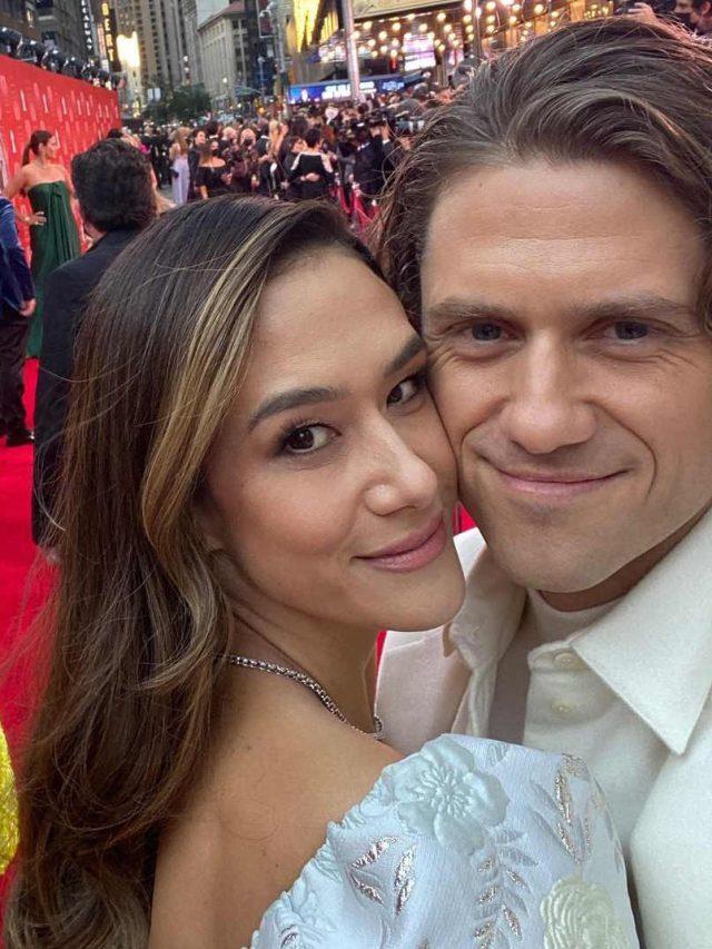 Aaron Tveit Biography, Age, Height & Girlfriend - mrDustBin