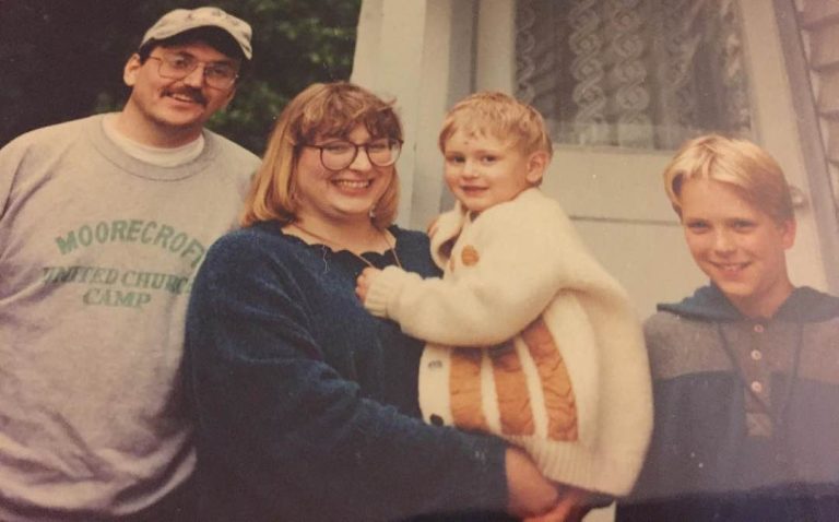 Jon Cor Biography, Age, Height, Wife, Family - mrDustBin