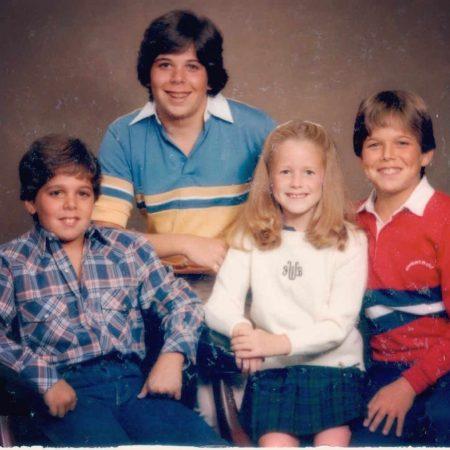 Scott Wolf Biography, Age, Height, Wife, Family - mrDustBin