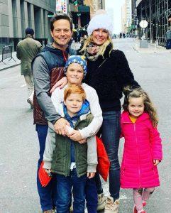 Scott Wolf Biography, Age, Height, Wife, Family - mrDustBin
