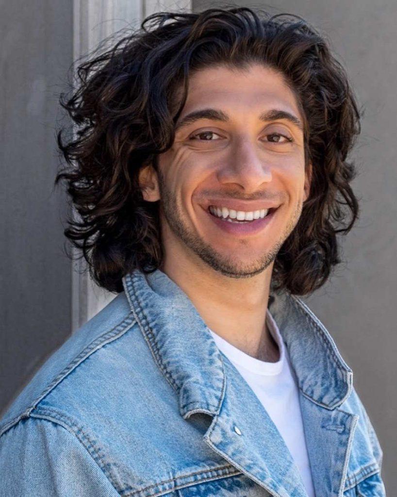 Vasilios Filippakis Biography, Age, Height, Girlfriend - mrDustBin