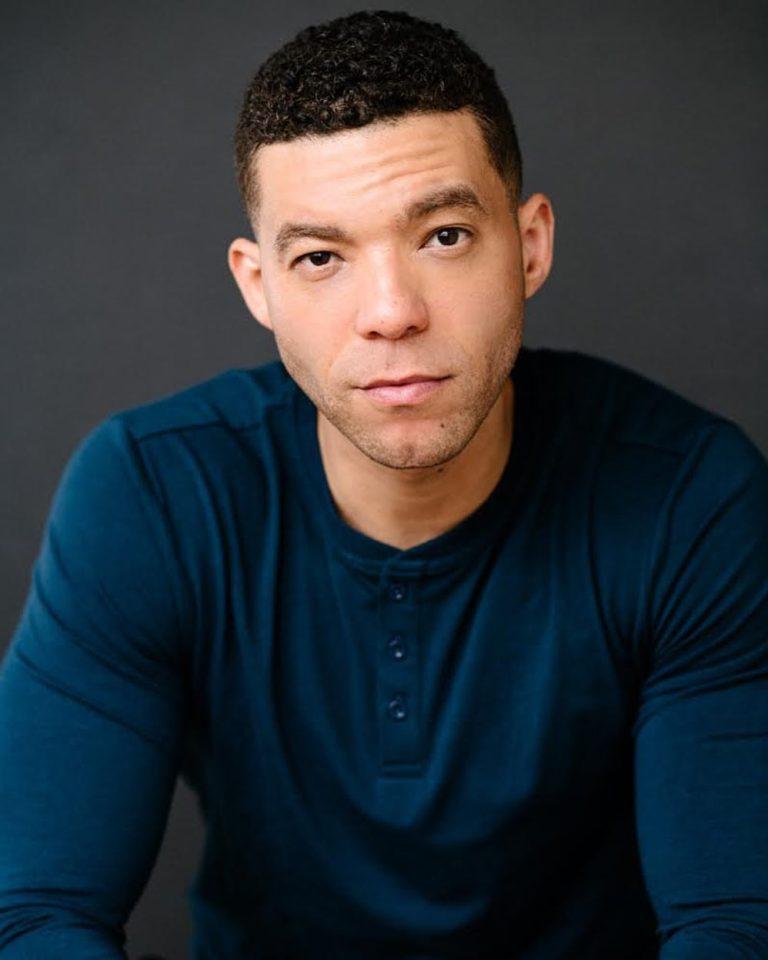 Boyfriends of Christmas Past Hallmark Movie 2021 - mrDustBin