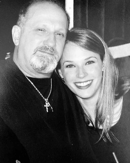 Amanda Righetti Biography, Age, Height & Husband - mrDustBin