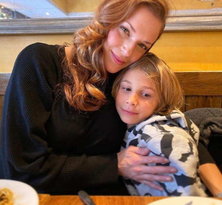 Amanda Righetti Biography, Age, Height & Husband - mrDustBin