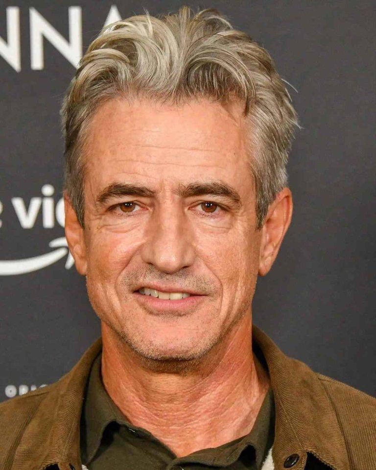 Dermot Mulroney Biography, Age, Height & Wife - mrDustBin