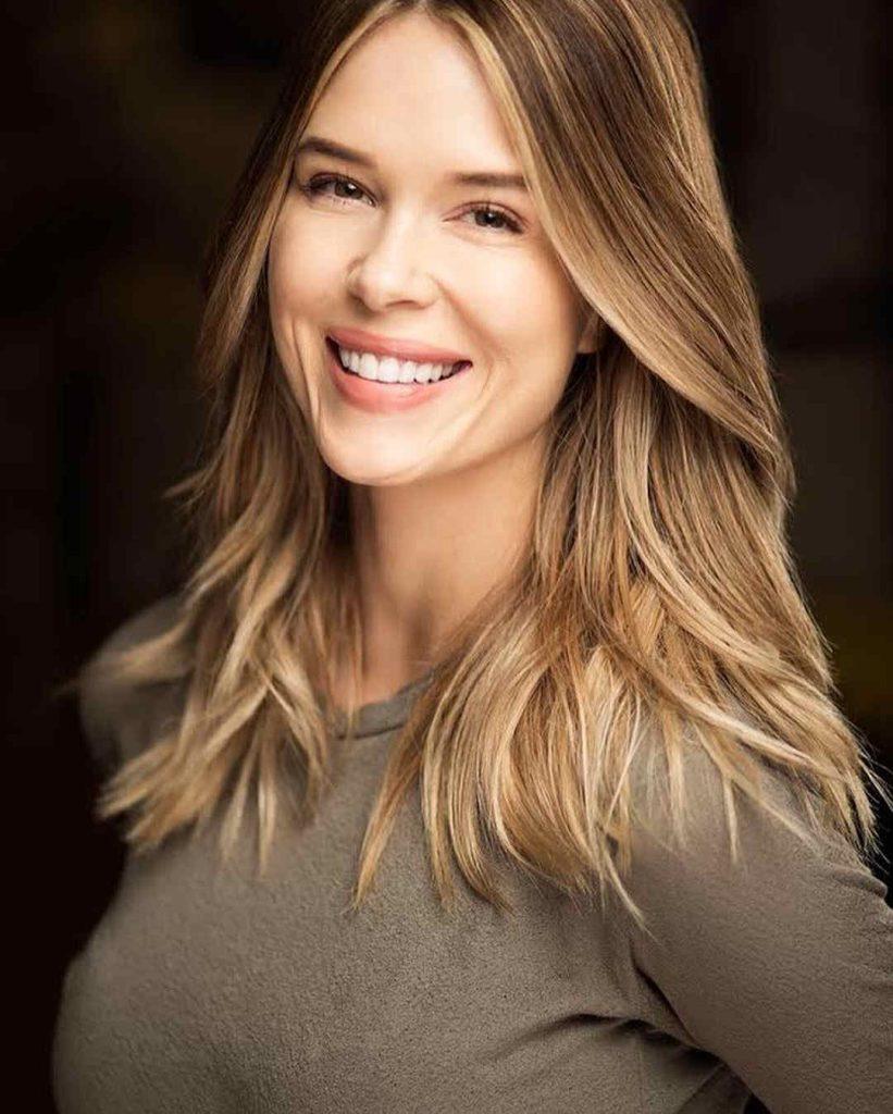 Leah Renee Biography, Age, Height, Husband - mrDustBin