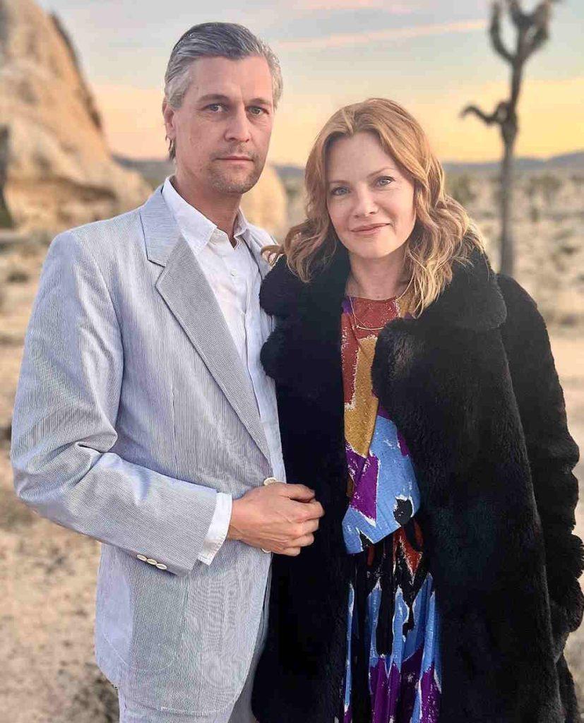 Sarah Jane Morris Biography, Age, Height & Husband - mrDustBin