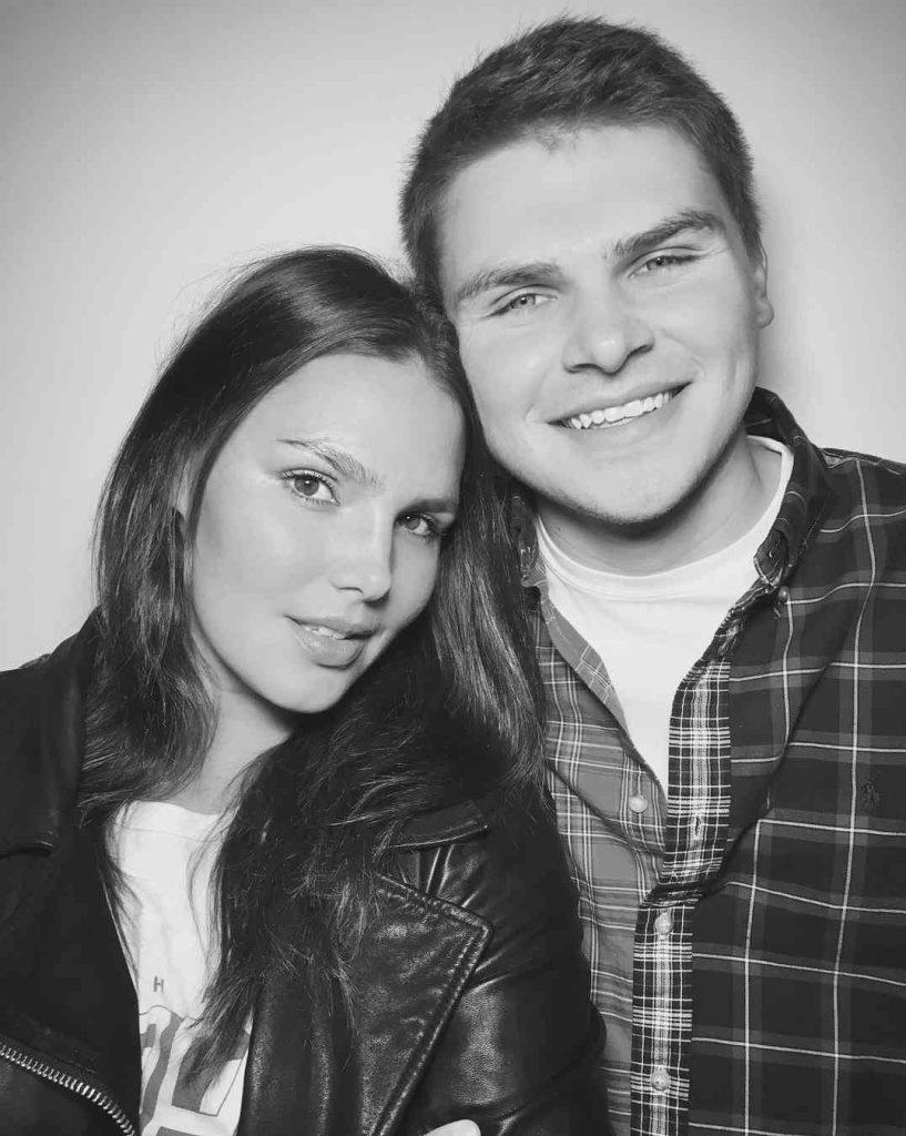 Candice Huffine Biography, Age, Height & Husband - mrDustBin