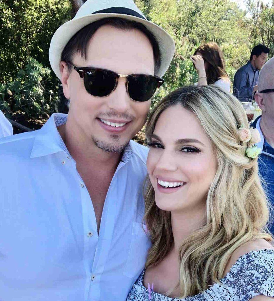 Darin Brooks Biography, Age, Height & Wife - mrDustBin