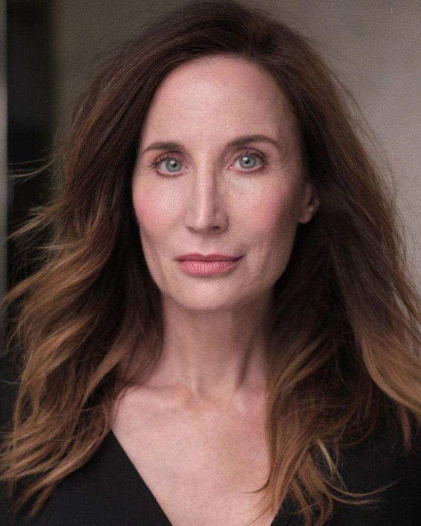 A Heidelberg Holiday Hallmark Movies, Cast, 2023-rd - mrDustBin