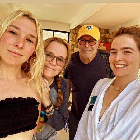 Lea Thompson Biography, Age, Height, Husband - mrDustBin